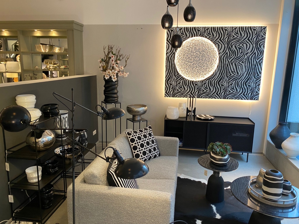 Flagship Stores - Lambert Online Shop